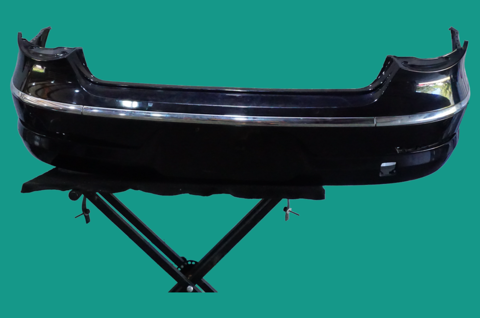 2009-2012 vw cc 2.0 rear back bumper cover LOCAL PICKUP ONLY 3C8807421A ...