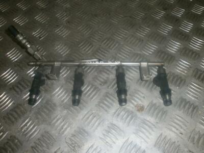 25313846 Fuel injector rail (injectors)(Fuel distributor) Opel Ast ...