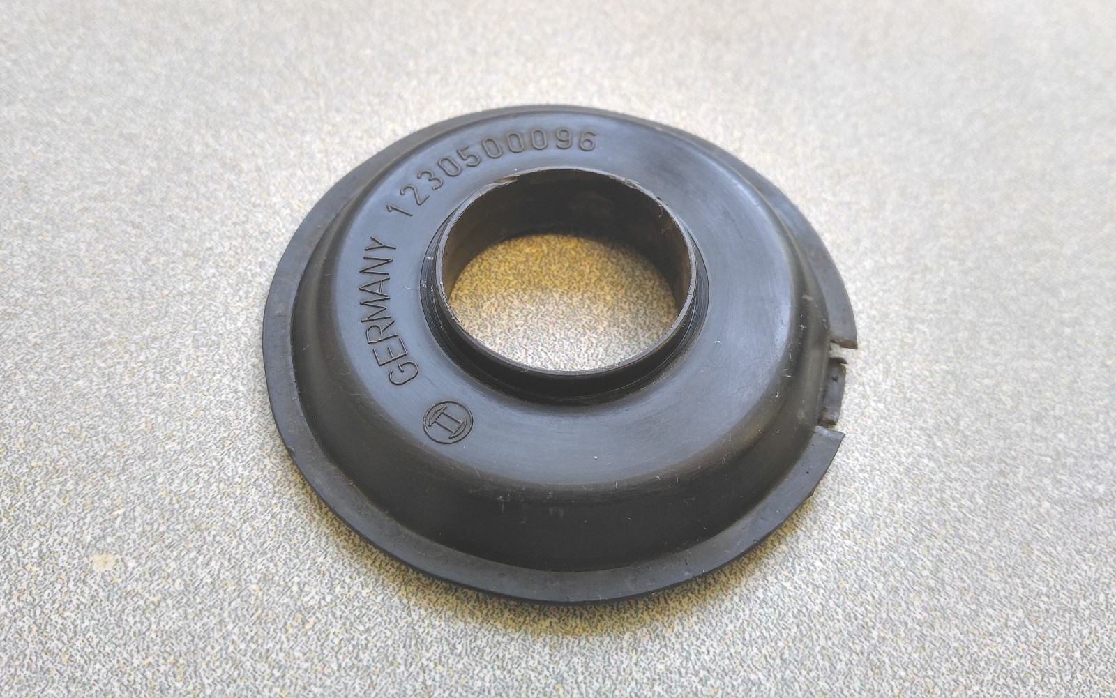 Very Original Genuine Bosch Porsche 911 Distributor Dust Cover Black ...