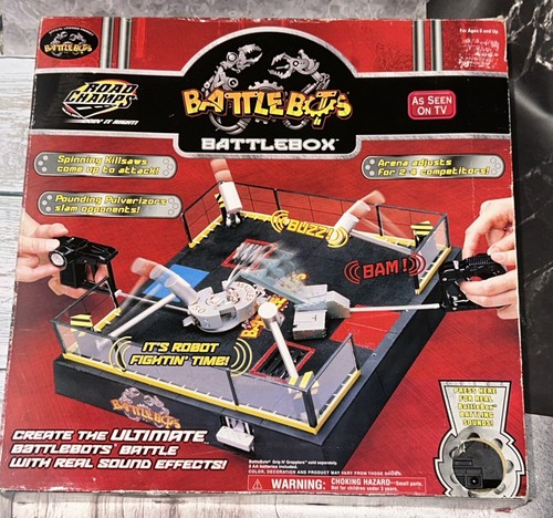 2001 ROAD CHAMPS BATTLEBOTS BATTLEBOX ARENA NEW OPEN BOX 2-4 ROBOT ...