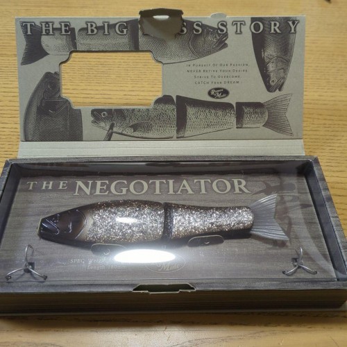 Roman Made Fishing Lure Negotiator Special Order Color Big Bait Box ...