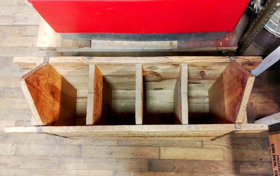 Antique Wood Automotive Advertising Crate Vintage Delco Light Batteries ...