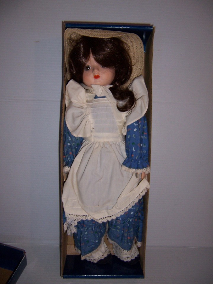 Vintage Schmid Musical Collectible #560-013 "Tomorrow" Porcelain Doll ...