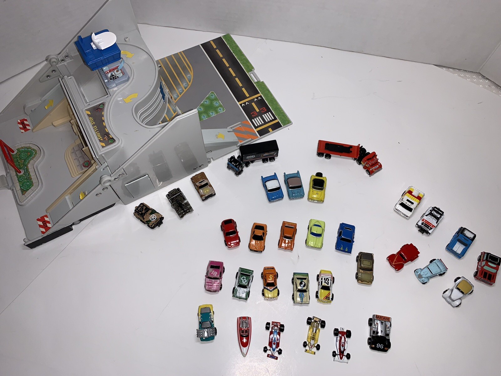 Micro Machines Lot Galoob Porsche Semi Truck Boat Army Battery CITY ...