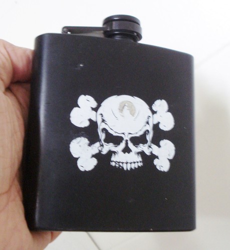VINTAGE BIKERS FLASK SKULL DESIGN 6 OZ NR | eBay
