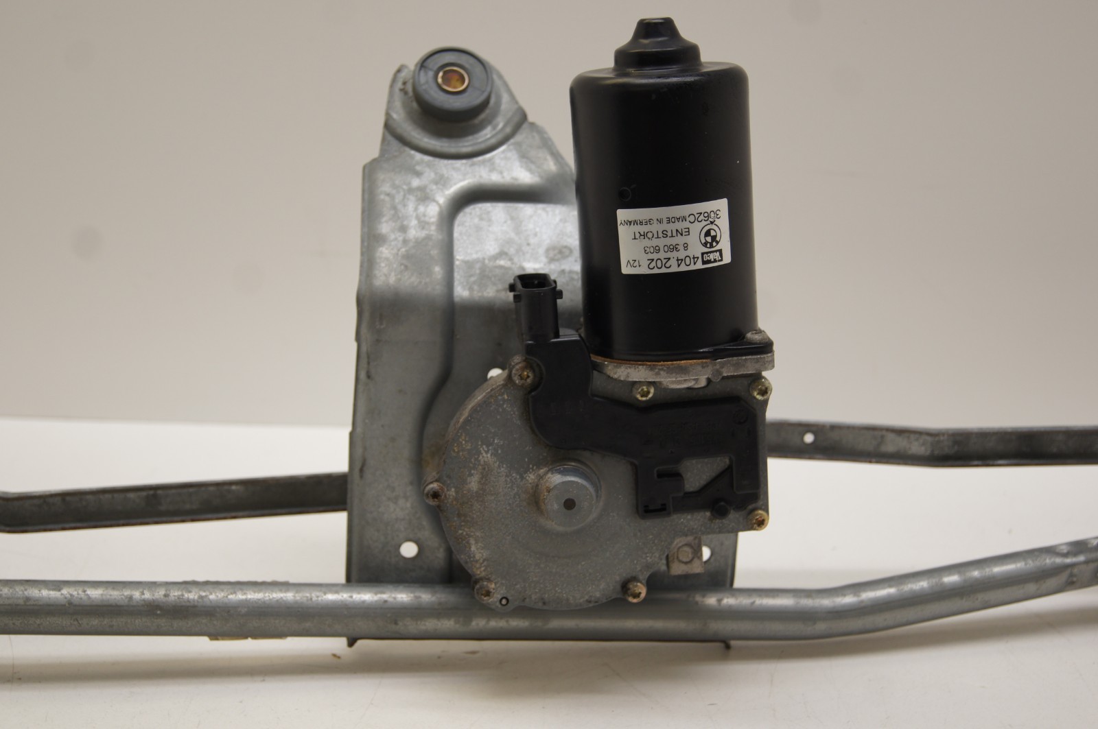 2003-2012 Land Rover Range Rover L322 Windshield Wiper Motor w/ Linkage ...