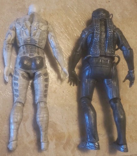 NECA Prometheus Lot 2 ENGINEER Pressure suit and Chair Suit 7”Action ...