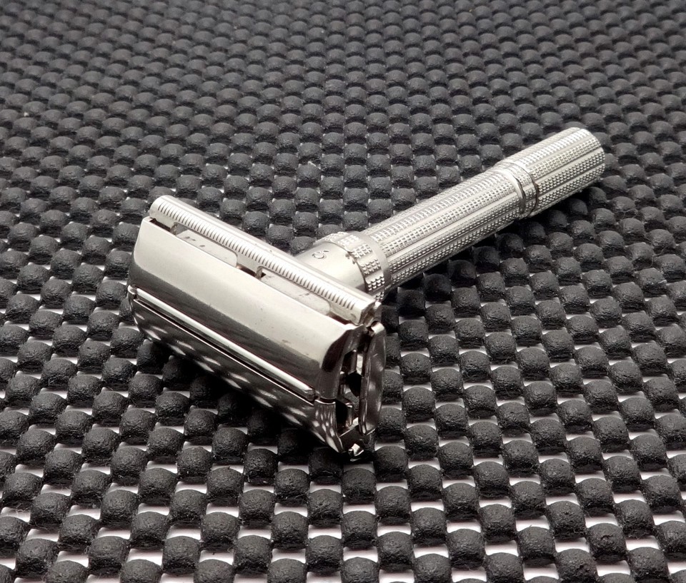 Vintage 1967 Gillette Slim Adjustable 1-9 DE Safety Razor M1 Clean! | eBay