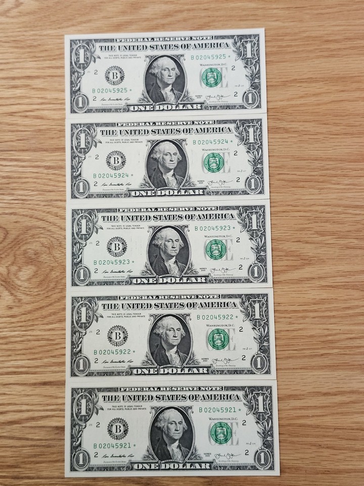 2013 New York FT WORTH Star Note BEP (5) $1 Star Note bills in sequence ...