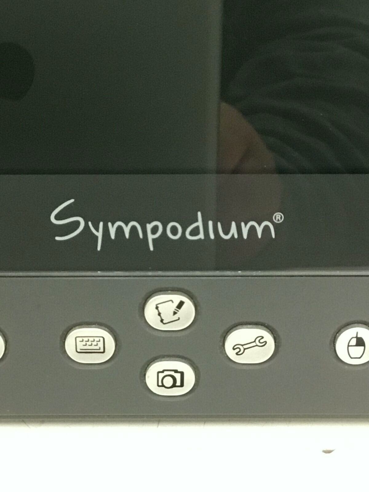 Smart Sympodium ID370 - DTF-720AB-01 17' Flat Monitor w/Stand No ...