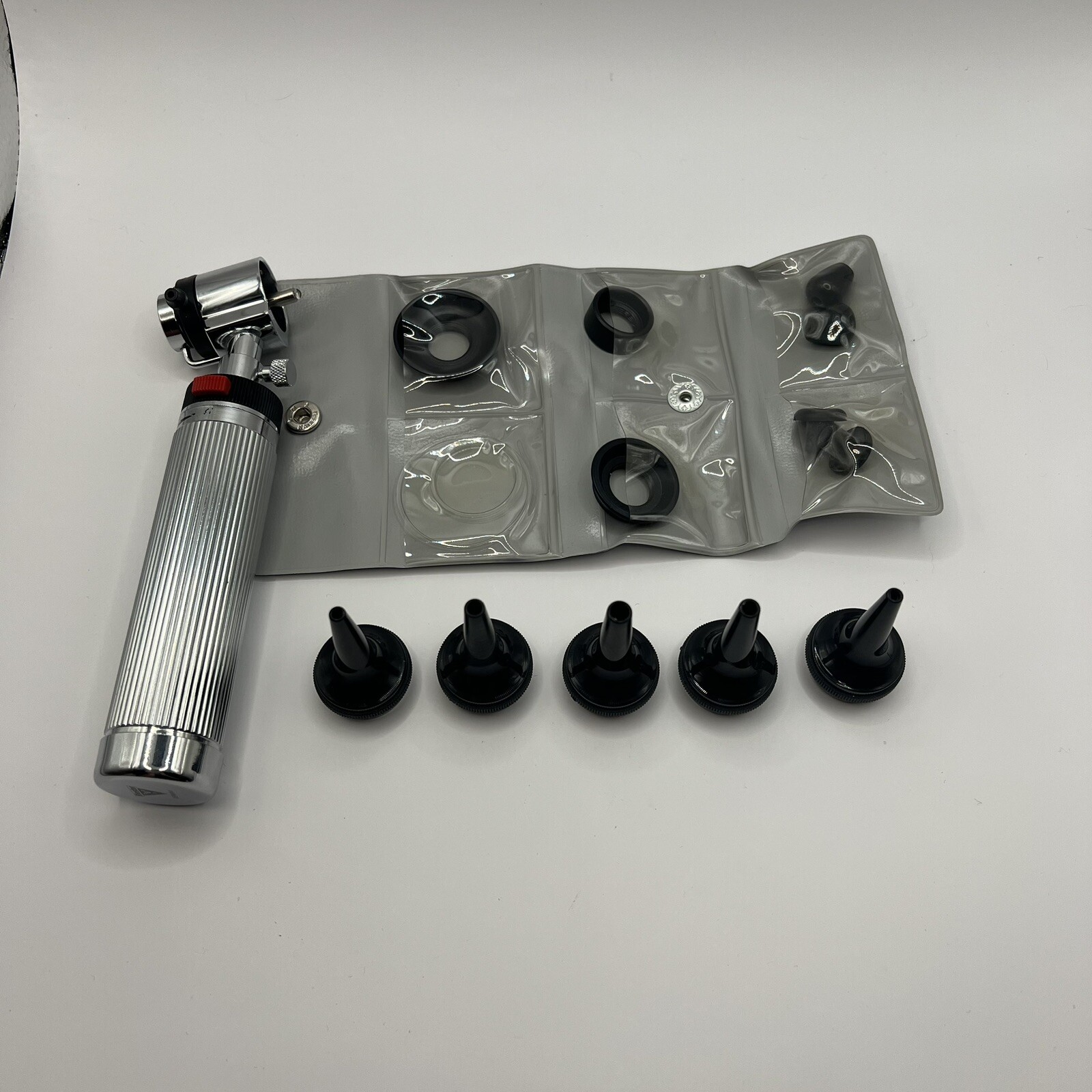 riester otoscope with handle And Extras Ear Pieces Medical Works Tested ...