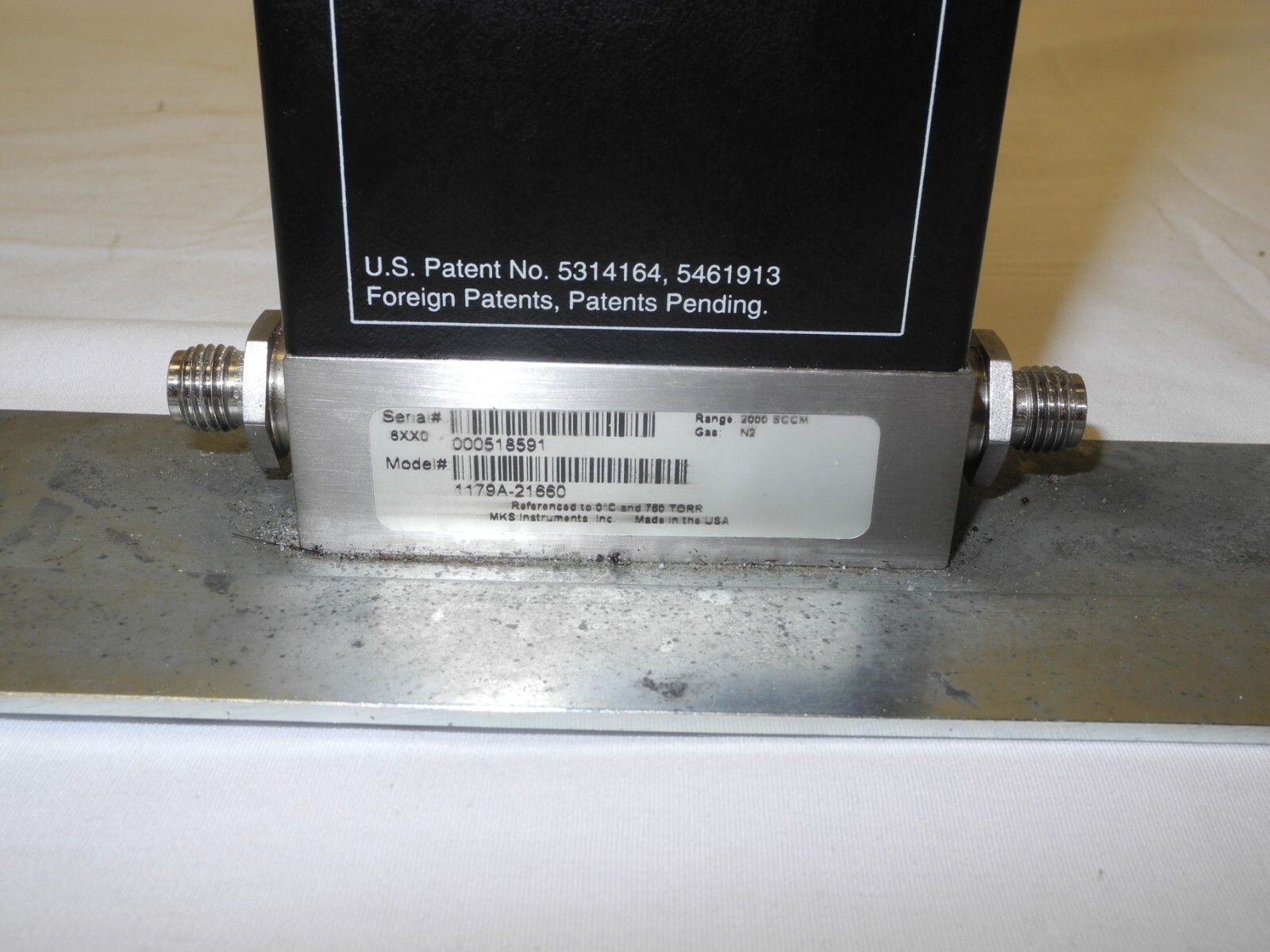 MKS INSTRUMENTS MODEL 1179A-21660 MASS-FLO CONTROLLER 2000 SCCM RANGE ...