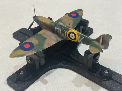 Model Makers Aircraft Stand Berth Jig Holder Plane 1/48 1/72 1/144 Kit ...