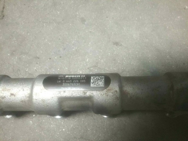 International Maxxforce 13 Fuel Rail 3006765C91 0445226095 for sale ...
