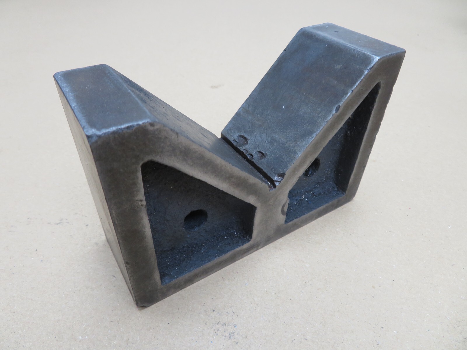 Individual Vee Blocks Engineering V Block Slotter, Milling, Single ...