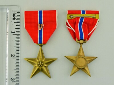 Bronze Star Medal (BS) with Valor "V", Vietnam War to Date, full size ...