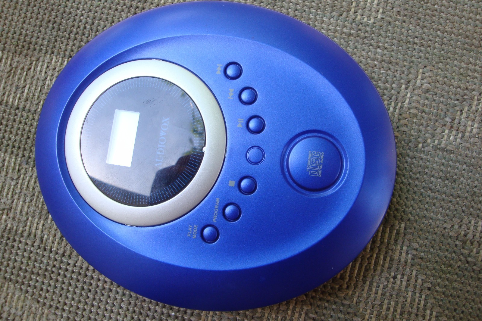 AUDIOVOX DM8220B PERSONAL CD PLAYER MUSIC AUDIO VOX | eBay