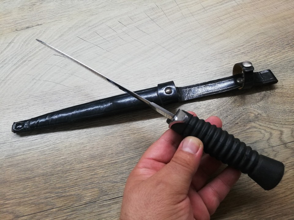 VTG RARE SPAIN NAVAJA TOLEDO INOX PAT FIXED BLADE DAGGER FIGHTING ...