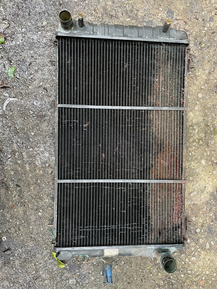 Jaguar XJS 3.6 AUTO COOLANT RADIATOR | eBay UK