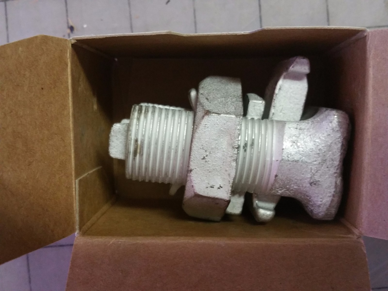 Burndy SERVIT KSU31 Split-Bolt Connector 4 AWG-350 kcmil - 4 Str..-350 ...