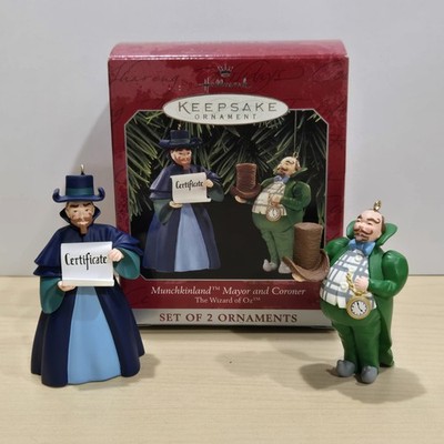 Hallmark Keepsake Wizard Of Oz Munchkin Land Mayor & Coroner VTG 98 ...
