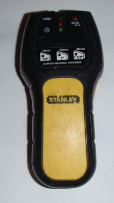 Stanley IntelliSensor 77-110 Stud Finder with Audio And LED display ...