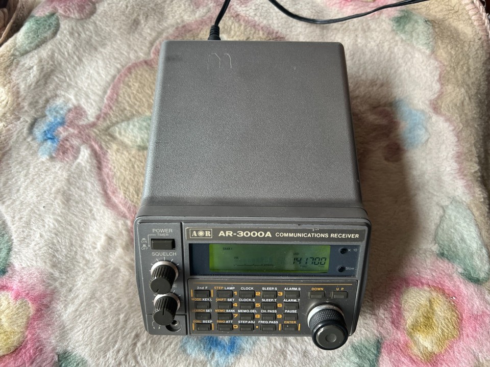AOR AR3000A Communications Receiver 100KHz - 2000MHz wide band | eBay