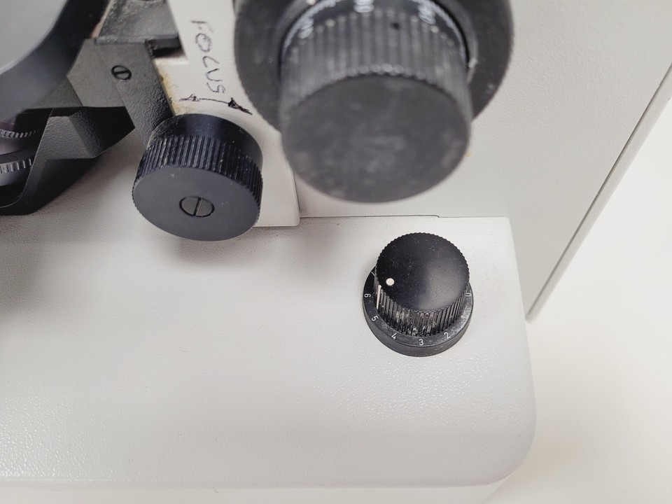 Leitz Labovert FS Microscope w/ 4 x Objectives PHACO 4x/10x/20x/32x Lab ...