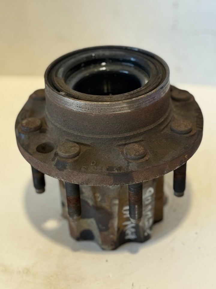 1984-1997 FORD F250 F350 STERLING 10.25 REAR AXLE WHEEL BEARING HUB ...