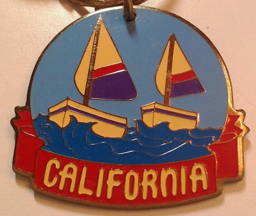 CALIFORNIA SAIL BOATS VTG KEYCHAIN Souvenir Collectible METAL RARE VHTF ...