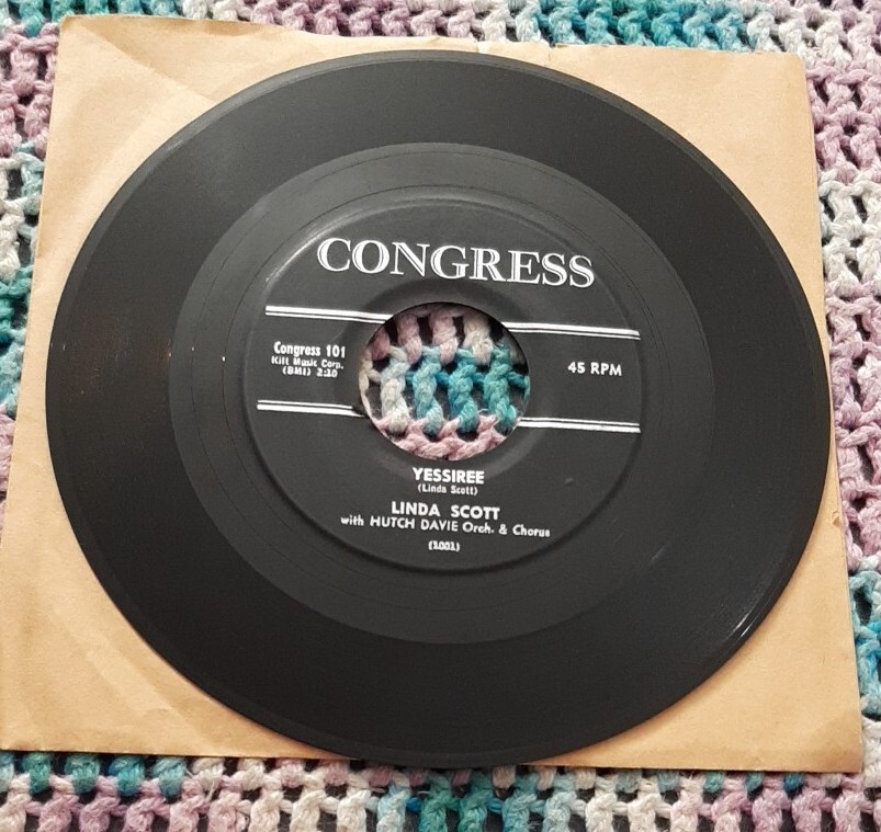 Linda Scott 45 Town Crier / Yessiree Congress 101 solid vg | eBay