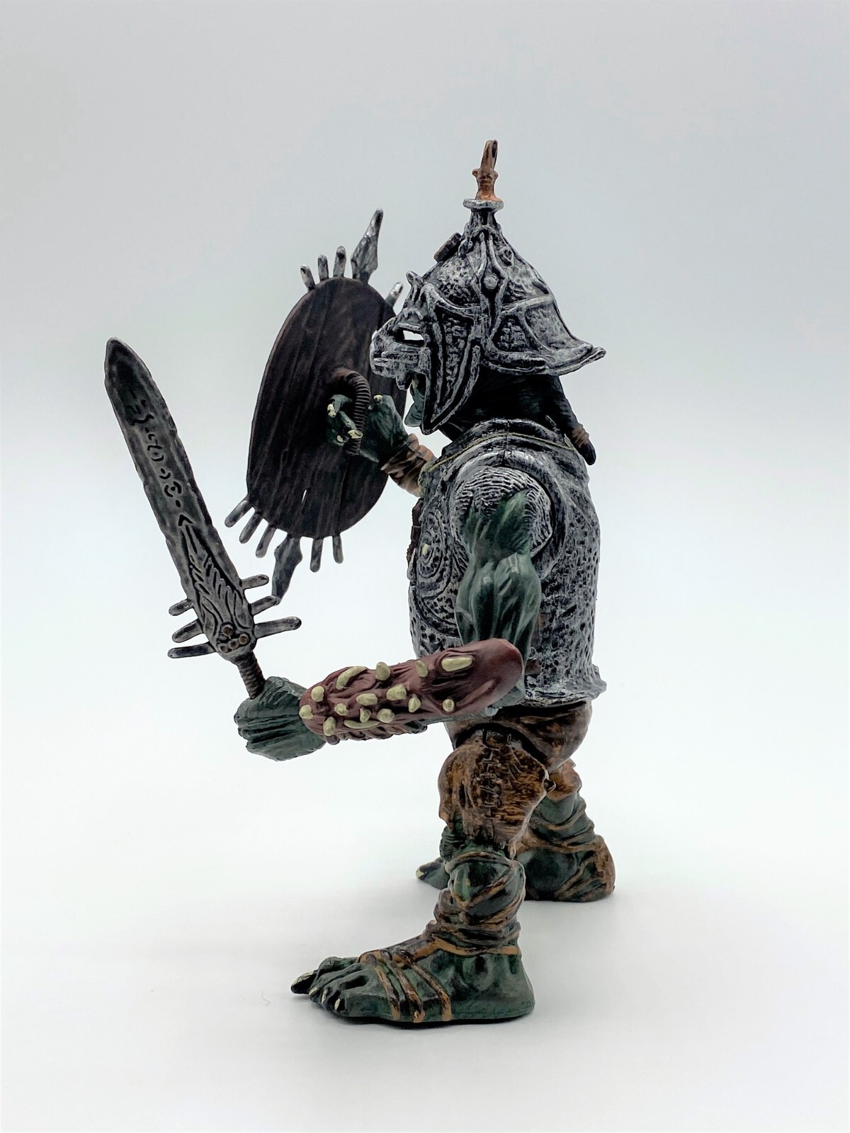 Toy Vault 1998 Lord of the Rings Ugluk on the Hunt & Ugluk at War ...