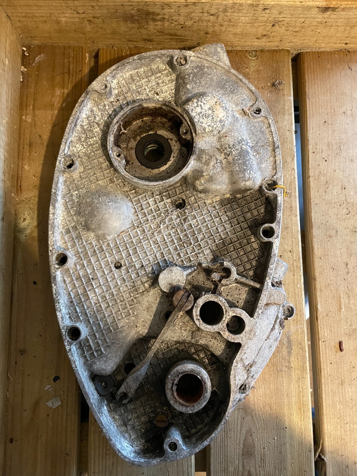 BSA A65 Lightning Inner Timing Cover Engine Case | eBay UK