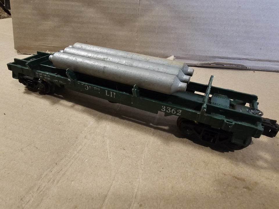 Postwar Lionel 3362 Green Helium Tank Car with Cradle and Tanks! | eBay