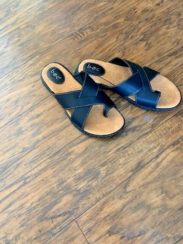 BORN B.O.C Slide Strappy Sandals Women's 7 Black Toe Loop New | eBay