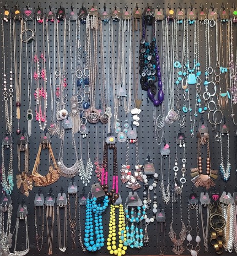 PAPARAZZI Jewlery 100 Piece Random Lots Earrings Bracelets Necklaces ...