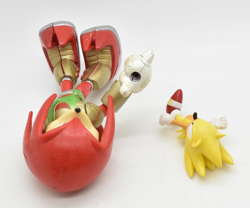 Sonic The Hedgehog X Metal Force Knuckles Figure Missing Arm + Super ...