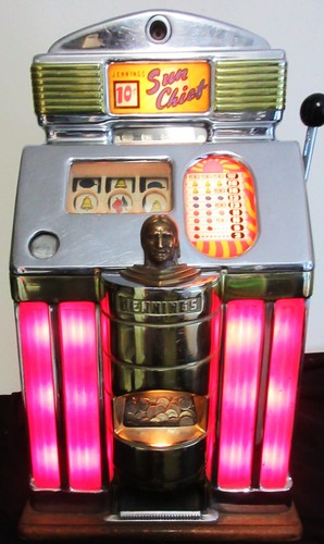 Jennings 10c Red Lite Up Sun Chief Slot Machine, circa 1940 | eBay