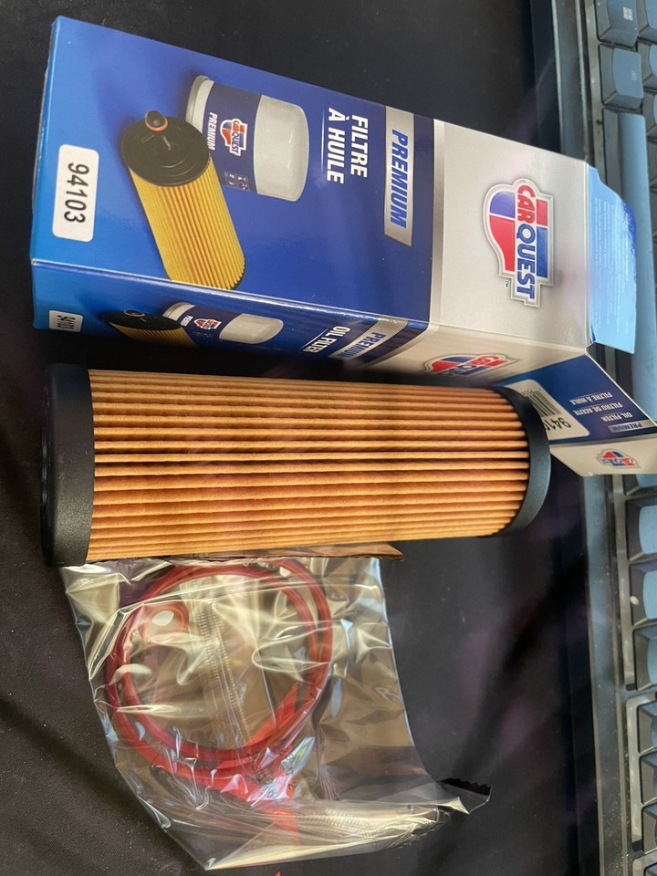 Engine Oil Filter CARQUEST 94103 EDGE, EXPLORER, F-150, FUSION, MUSTANG ...