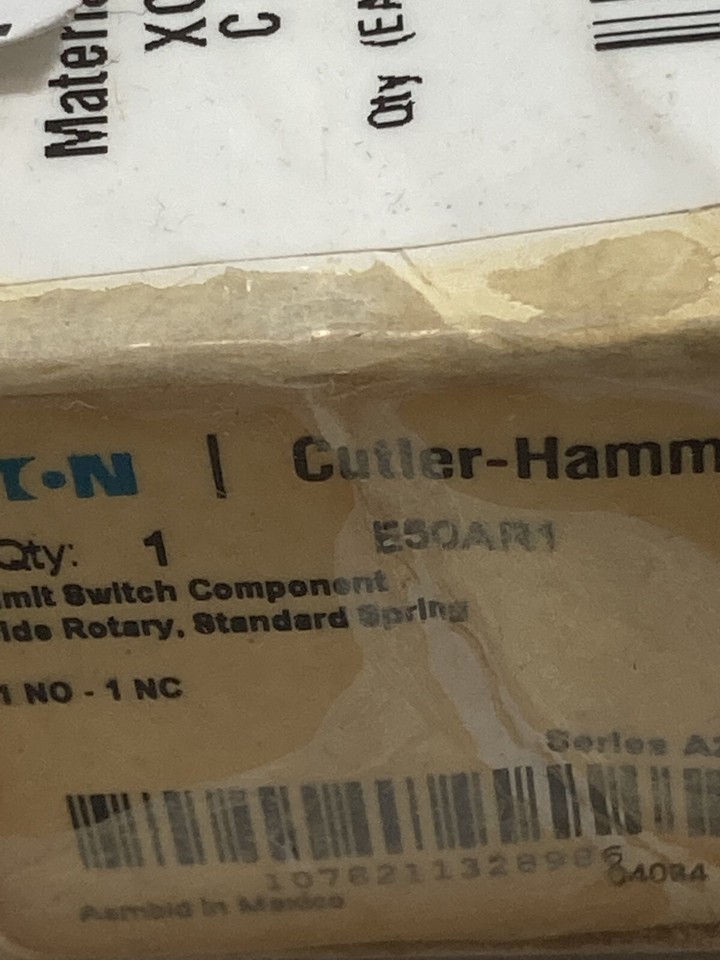 CUTLER HAMMER E50AR1 LIMIT SWICH SIDE ROTARY SPRING RETURN 1NO/1NC 600V ...