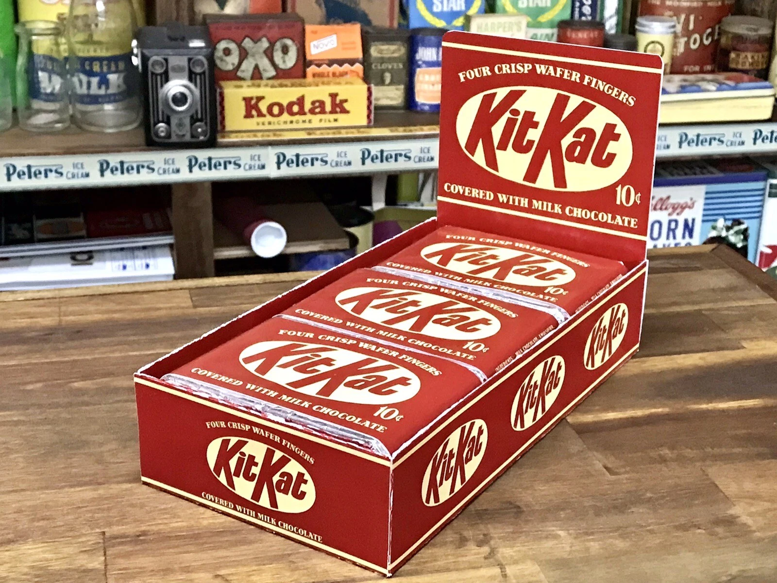 Купить Ибей | Rowntrees Kit Kat Vintage Style Box & 3 Prop Chocolate ...