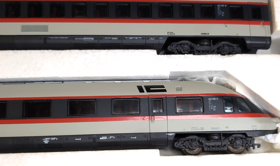 LIMA Golden Series - ET403 EMU(?) "IC INTER-CITY" 4-Car Set -#149742 G ...