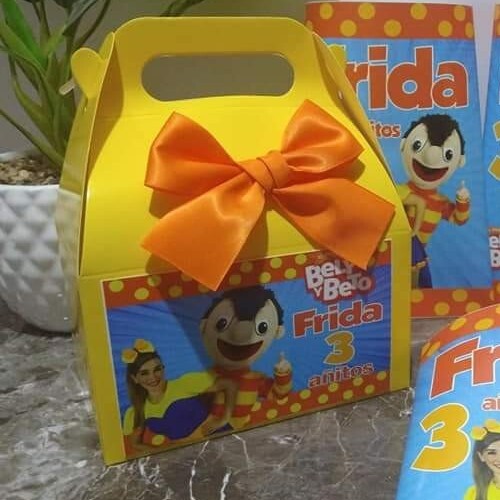 BELLY Y BETO party favor treat box personalized Set of 12 birthday box ...