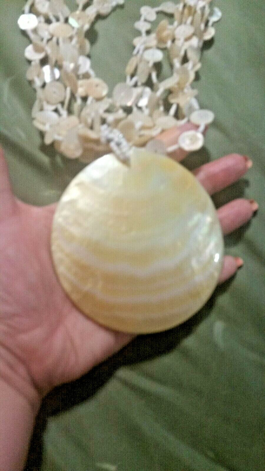 Beautiful LARGE 4" Capiz Shell Pendant Necklace w/ Wh… - Gem