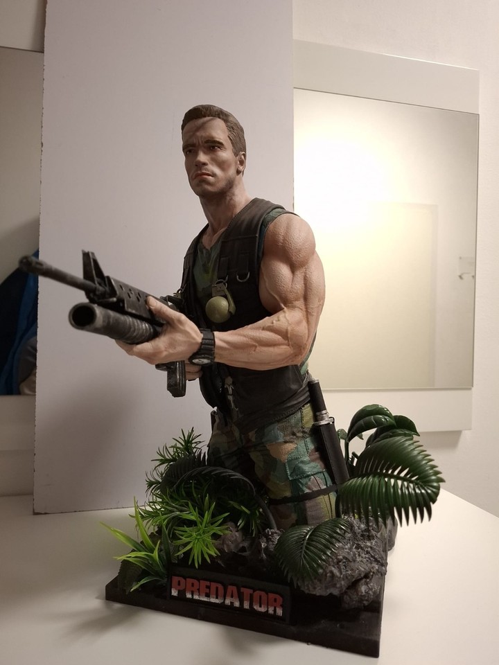 Alan "Dutch" Schaefer (Predator) Bust Scale 1/3 | eBay