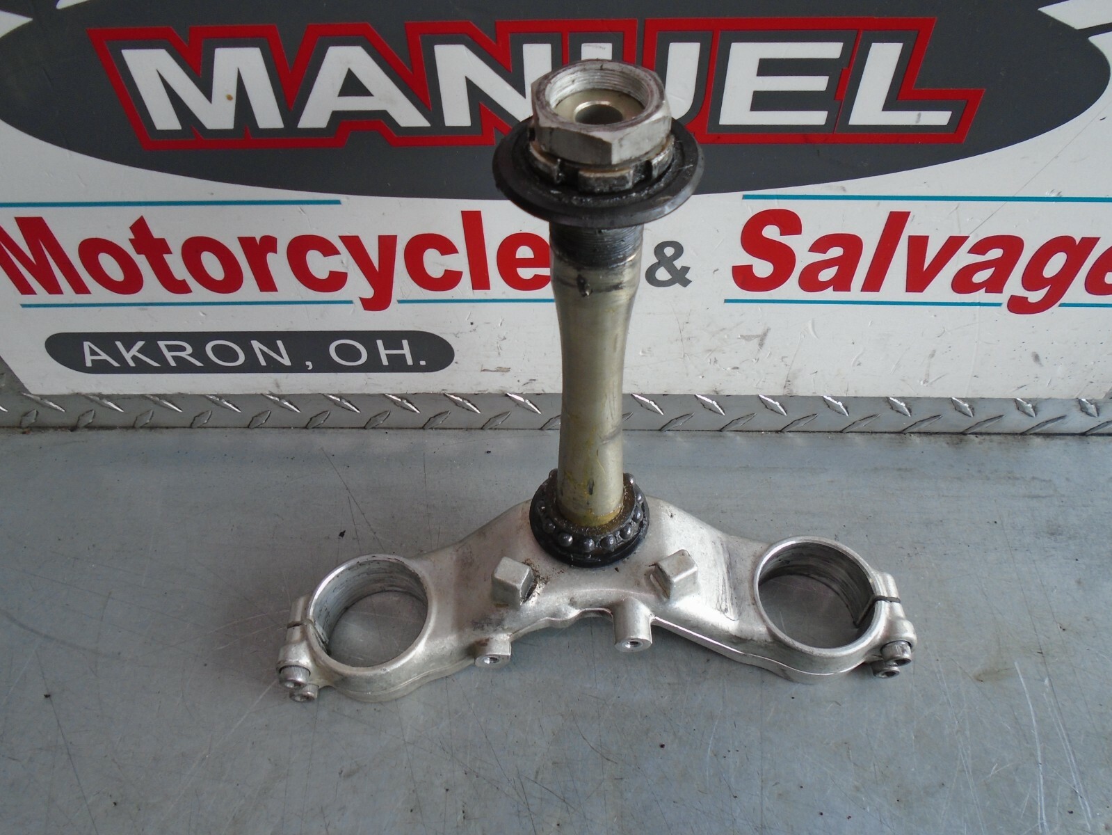 98-99 YAMAHA YZF R1 lower triple tree 5JJ-23340-00-00 | eBay