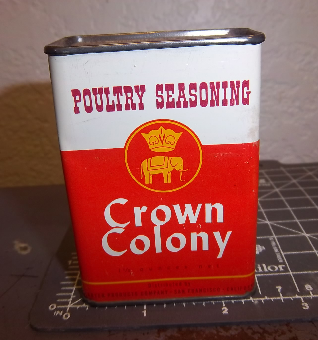 Vintage Crown Colony Poultry Seasoning 1.5 oz spice tin, great graphics ...