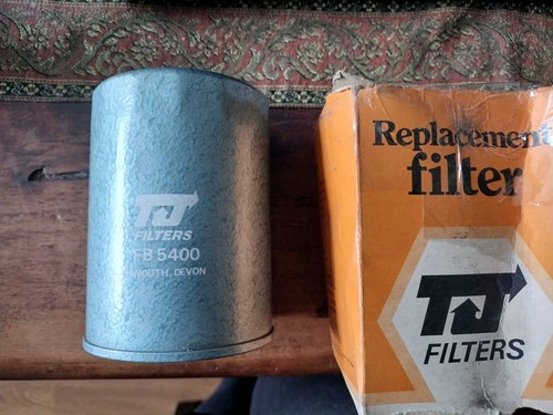 NEW QUALITY ENGINE OIL FILTER - FITS: JENSEN INTERCEPTOR MK111 / MK3 ...