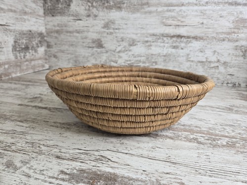 Vintage Primative Coiled Rye Straw Basket Handmade Tightly Woven 14" | eBay