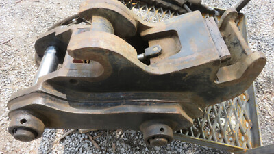 Caterpillar mini excavator 308E2 hydraulic quick connect bucket coupler ...